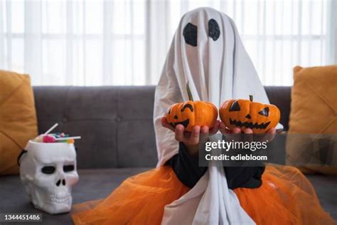 Mini Ghost Photos And Premium High Res Pictures Getty Images