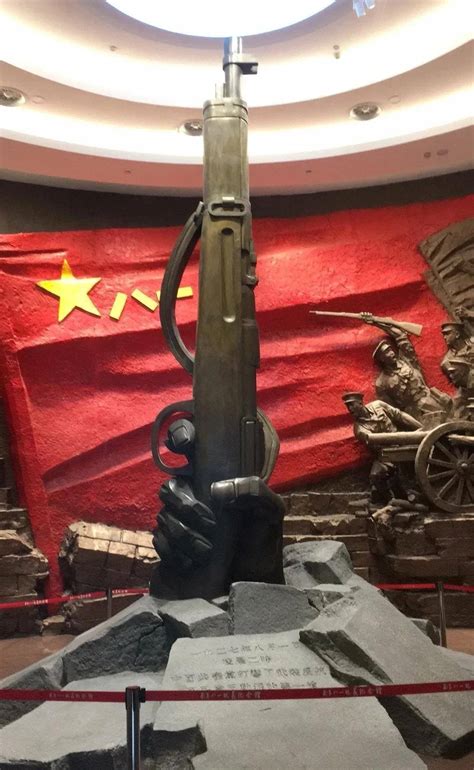 95年前南昌起义谁发起谁领导谁开第一枪追溯建军背后故事 周恩来 九江 张发奎