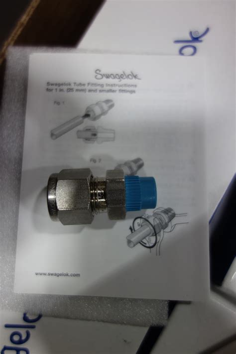 2 Totes Of Assorted Swagelok Pipe Fittings And Adapters For Sale Aucto