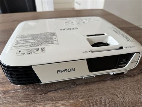 Epson Eb U32 Lcd Projektor Gebraucht In Thun Für Chf 350 Mit Lieferung Auf Ricardo Kaufen