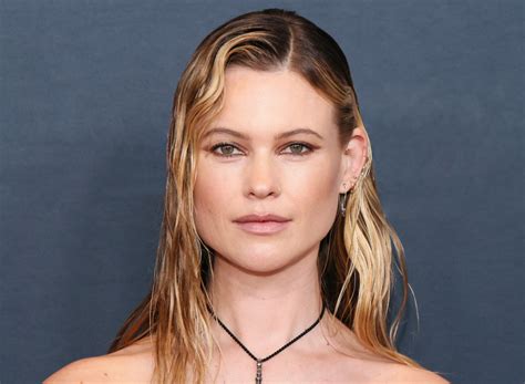 Behati Prinsloo 33 Sizzles In Strapless Bikini On Miami Beach Before Blake And Gwens Reported