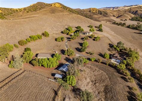 1959 Rambling Oaks Rd Santa Ynez Ca 93460 Mls 25 3951 Redfin