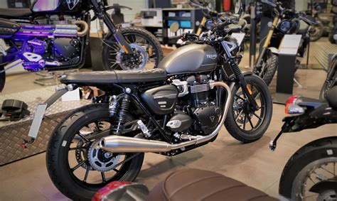 Details Zum Custom Bike Triumph Street Twin Des Händlers Stärker Profil Gmbh