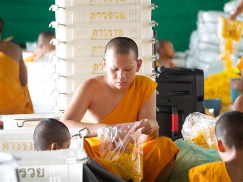 ทบทวนโอวาทเกี่ยวกั โรงเรียนเตรียมพุทธศาสตร์ เขาแก้วเสด็จ