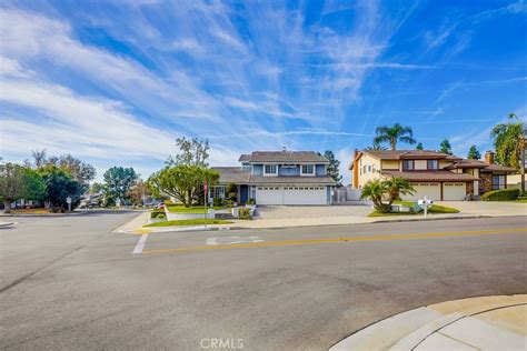 5695 Via Mariposa Yorba Linda Ca 92887 Redfin