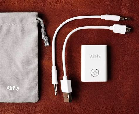 This Dongle Lets You Connect Wireless Headphones To Anything With An Aux Cable Airplanes