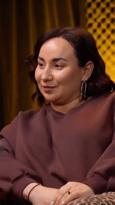 УРОКИ ВОКАЛА ГИТАРЫ ФОРТЕПИАНО МУЗЫКАЛЬНАЯ ШКОЛА В ТБИЛИСИ О том как важно принимать себя