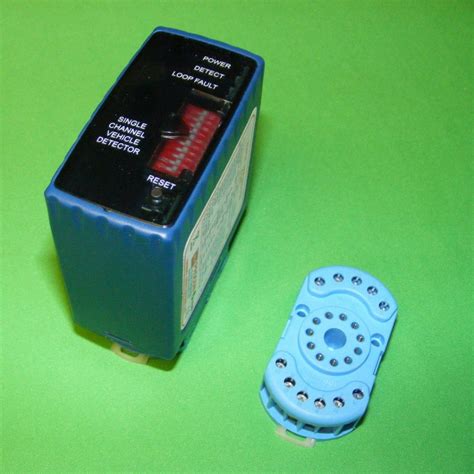 PROCON LD202 12 24 Volt Induction Loop Dual Channel Detector With Base Gates And Accessories