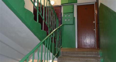 Син навіть не спитав мене і поселив в моїй квартирі онуку з чоловіком Тоді я вирішила подати на