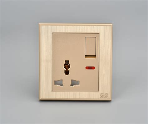 1 Gang 13a Multi 3 Pin Socket Sq Group Total Green Power Solution