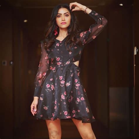 Mamta Mohandas సౌత్‏లో మమతా మోహన్ దాస్ మళ్లీ జోరు విజయ్ సేతుపతి 50వ మూవీలో అందాల తార