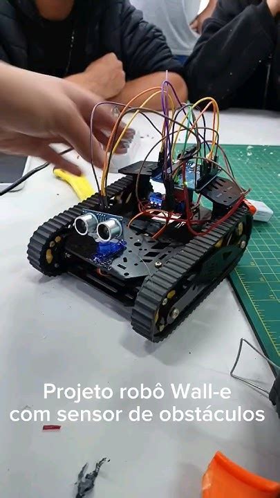 Robô Com Sensor De Obstáculos Arduino Robotics Maker Diyprojects Arduinoproject