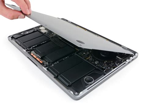 MacBook Pro IFixit Smonta E Analizza L Ultimo Modello Mac IPhone Italia