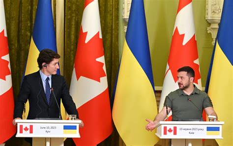 លោក ហ្សេលេនស្គី៖ ទ័ពអ៊ុយក្រែនកំពុងធ្វើប្រតិបត្តិការវាយបករុញច្រានទ័ពរុស្ស៊ី