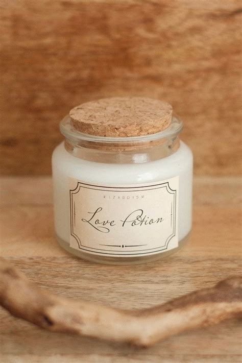 Love Potion соєва арома свічка у Wizardism