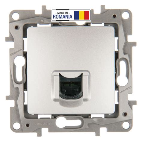 Розетка компютерная Legrand Etika Rj45 категория 6 Utp до 1 гигабит сек 1000 мегабит цвет