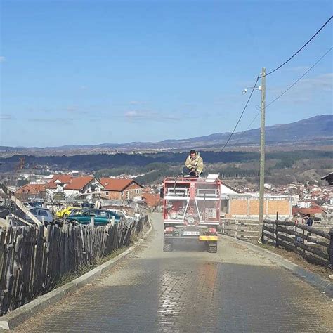 Општина Берово продолжува со дезинфекција на улиците Општина Берово