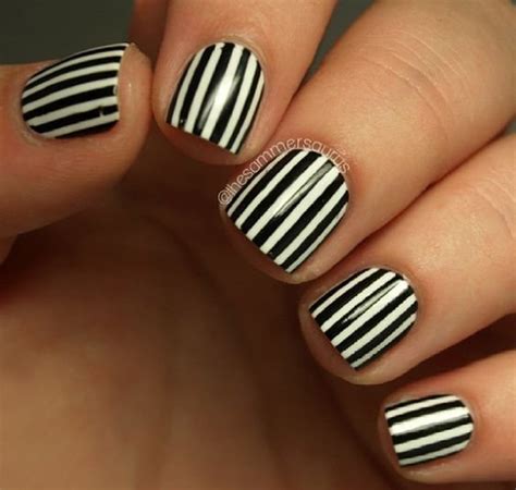 Bw Stripes Girlterestmag