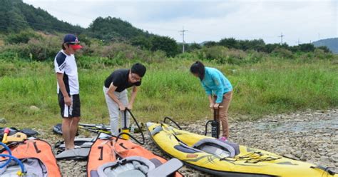 카약 일체형·조립식 등 크게 3종류 아이와 즐기기엔 공기주입식이 안전