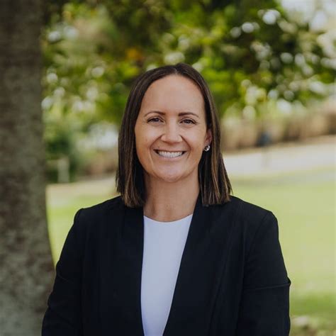 Janelle Tanielu Ray White Bracken Ridge Au