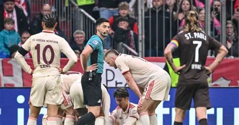 김민재 초비상 백업이 다 사라졌다데이비스 우파 이어 이토 히로키까지 부상 재발 뮌헨 3 2 승리에도 못 웃는다