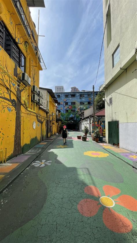 Unker Spent Her Saturday Playing Tourist In Kl Rmalaysians