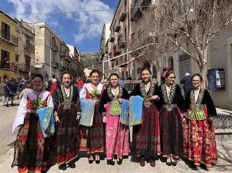 Traditional Italian Clothing 5 Insights On Traditions