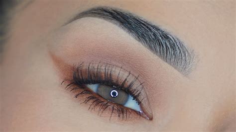 Simple Brown Eyeshadow Tutorial Beginners Youtube