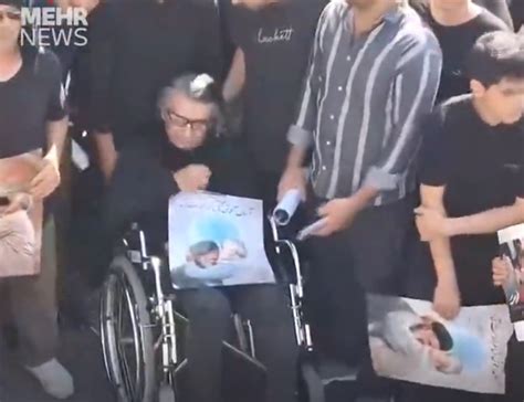 بازیگر مشهور سینما و تلویزیون در مراسم تشییع رئیس جمهور شهید عکس