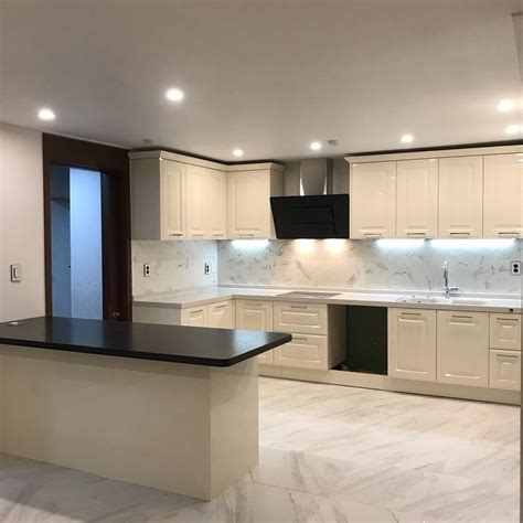 한샘 한샘 키친바흐 키친바흐맨하탄 키친바흐맨하탄크림 토클라스 프랑케마리스후드 그로헤수전