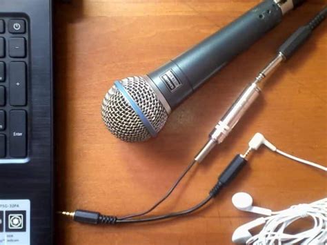 Как подключить микрофон к ноутбуку с одним входом без переходника