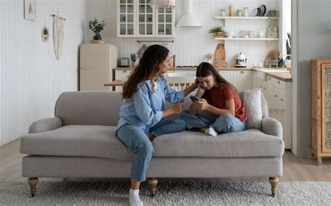 Ginekološkinja Odgovara Na Pitanja Vaše Kćerke O Pubertetu I