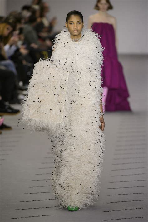 El Balenciaga De Demna Gvasalia Colección Otoño Invierno 20172018