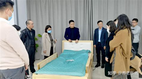卧床老人全自动大小便护理床让老人拥有花一样的明天 知乎