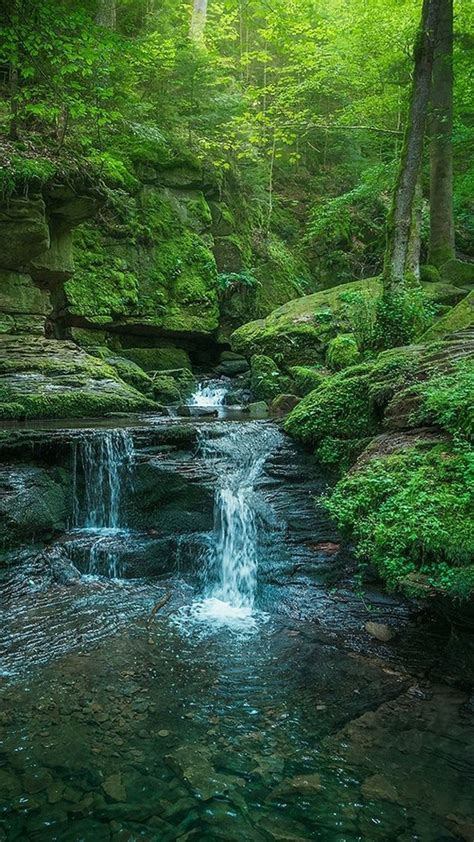 川のせせらぎ Iphone11 スマホ壁紙 待受画像ギャラリー 美しい風景写真 風景 風景の壁紙