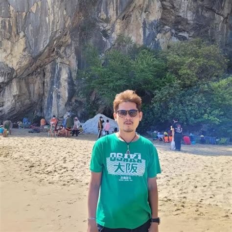 Barberfluke Barberfluke • Threads Say More