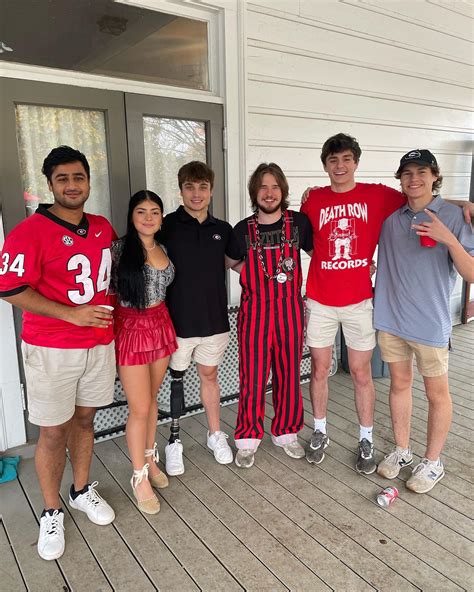 Delta Beta Held Our Alumni Tailgate Theta Chi At Uga Facebook