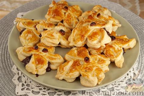 Рецепт Слоёные цветочки с шоколадом на