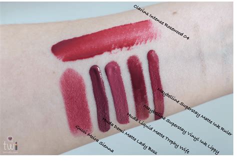 Clarins Intense Lip Comfort Oil Review Twindly Beauty Blog