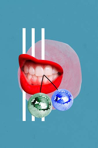 포스터 트렌드 스케치 템플릿 입 입술 찡그린 얼굴 치아 보류 로프 두 개의 디스코볼 여가 밤 경우 환대 클러버 립스틱에 대한 스톡 사진 및 기타 이미지 Istock