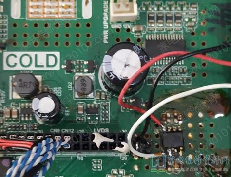TCL 32英寸液晶电视红灯亮不开机的故障维修 家电维修资料网