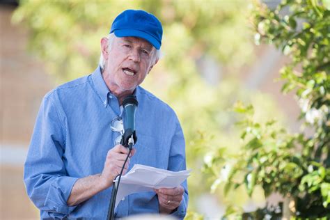 Who Is Mike Farrell Everything To Know As The Actor Guest Star On 9 1