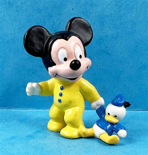 Mickey And Friends Bullyland Pvc Figure Baby Mickey Mouse Yellow With Doll