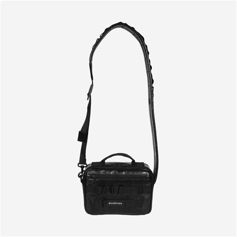 발렌시아가 아미 파우치 크로스바디 메신저 백 블랙 Balenciaga Kream