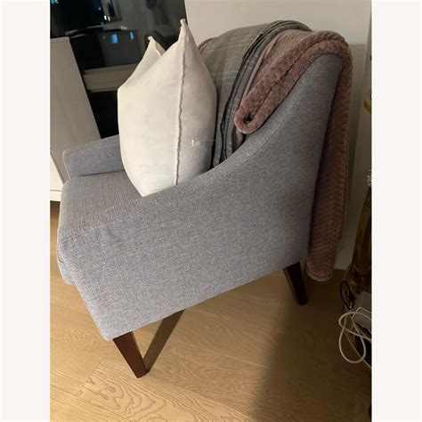 Grey Tufted Accent Chair Aptdeco