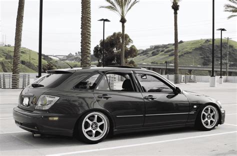Toyota Altezza: The Ultimate Guide — JDMBUYSELL