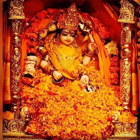 Pin By Rajesh Tolia On Om Pitambara Devi Namah Hindu Deities Hindu