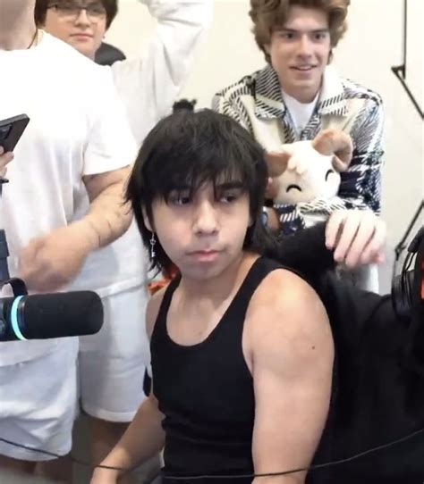 Larrycroft Larry I Love My Wife Best Youtubers