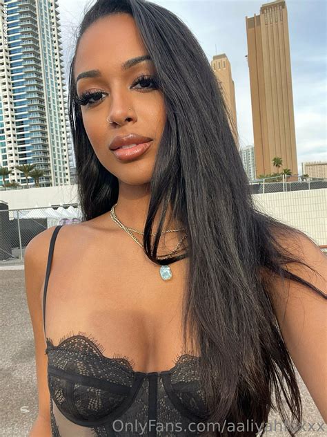 Aaliyah Foxxx Aaliyahfoxxx Aaliyahfoxxofficial FoxxAaliyah Nude OnlyFans Leaks Fappening