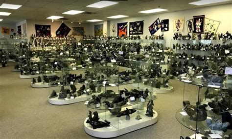 Nunavut Arts And Crafts Industry Enduring For Now Cbc News